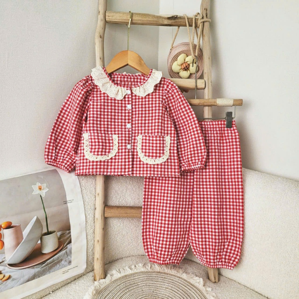 Baby girl outfit with long-sleeved lace collar and elastic collar pants ...