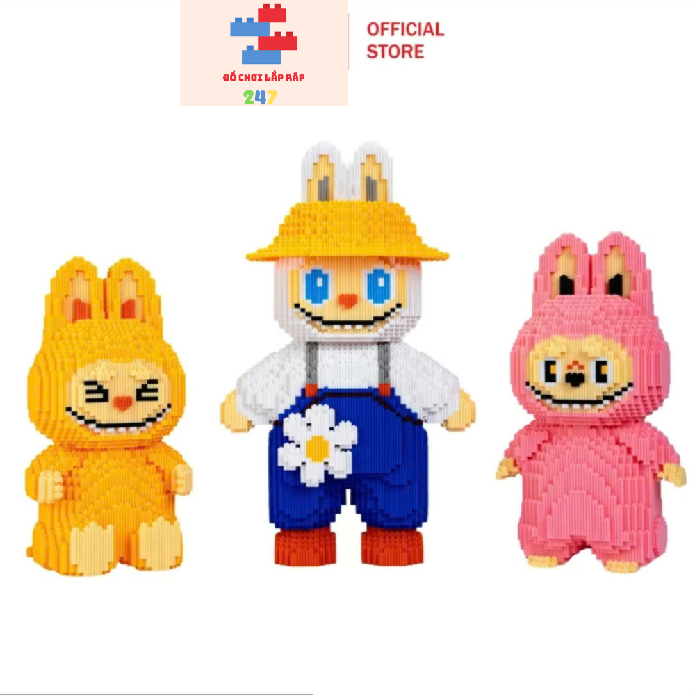 Assemble lego labubu 49cm, Bearbrick bear holding flowers and hearts ...