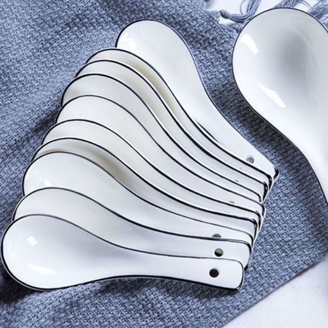 White Porcelain Spoon with Black Rim - Luxurious White Porcelain Spoon ...