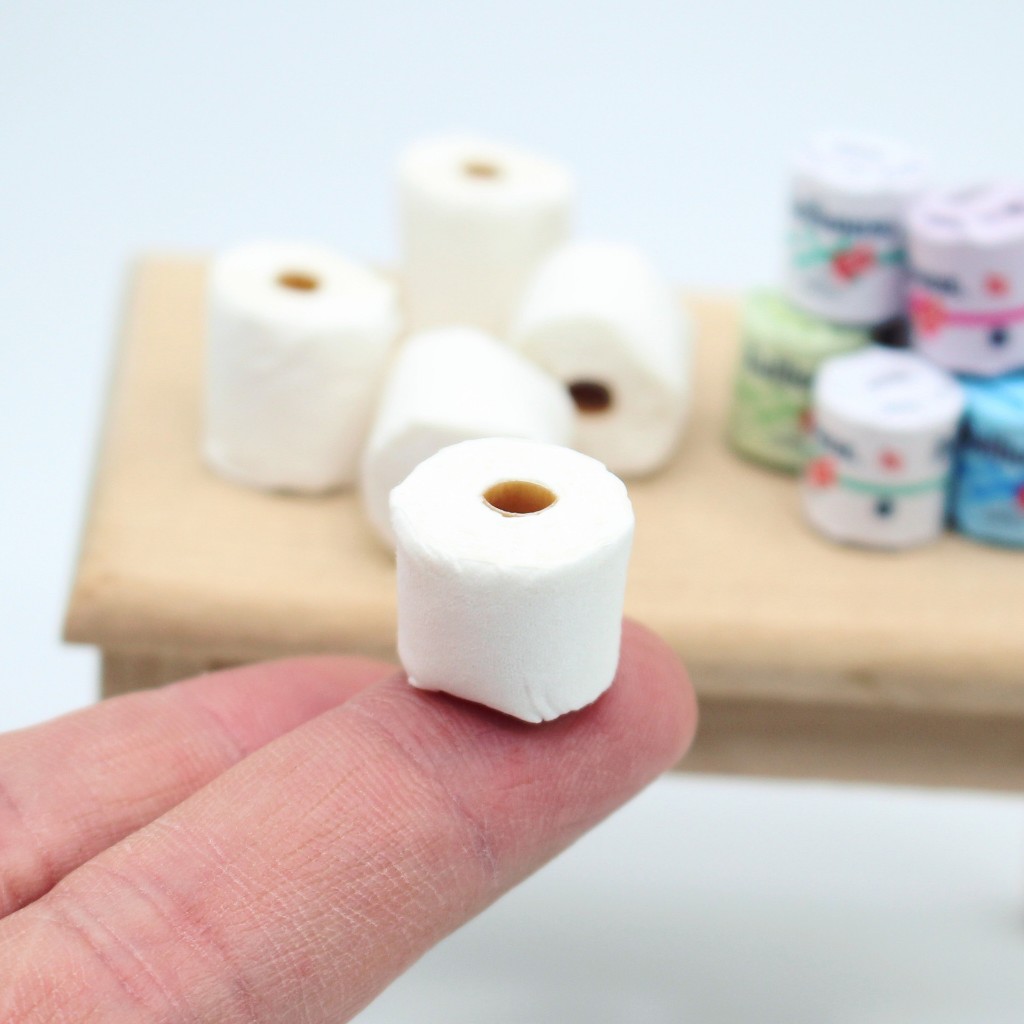 Simulation Toilet Paper Roll Decorative Pangasius Bridge Mini Dollhouse ...