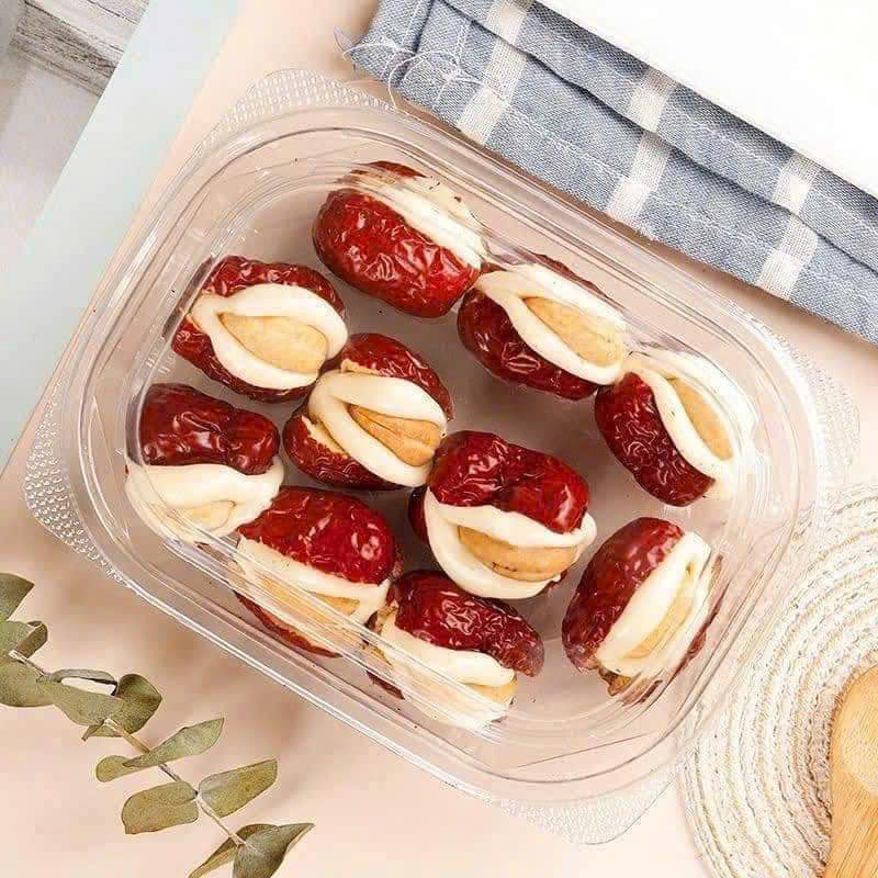 Combo of 2 Boxes of Red Apples with Camel Milk Clips, Super Delicious ...