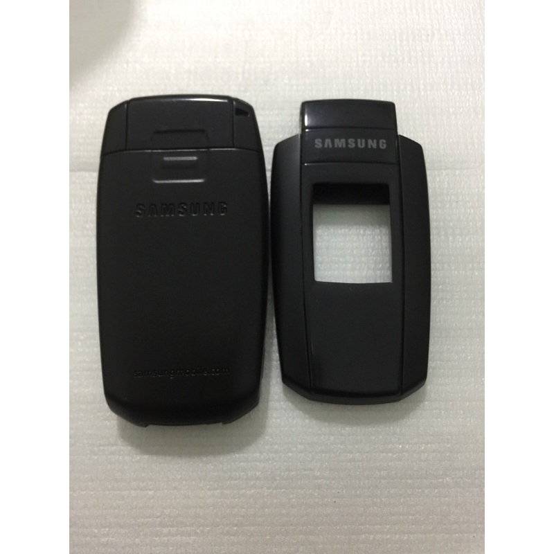 Samsung X300 black case (as pictured) | Shopee Malaysia