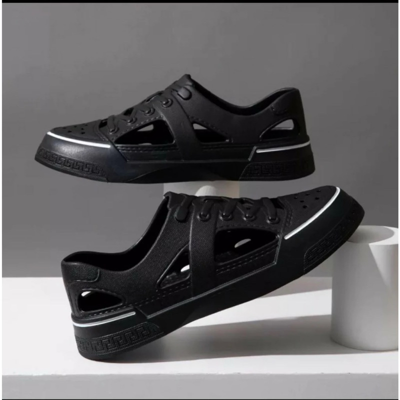 Men's plastic shoes Made of soft, waterproof EVA material. Lightweight ...