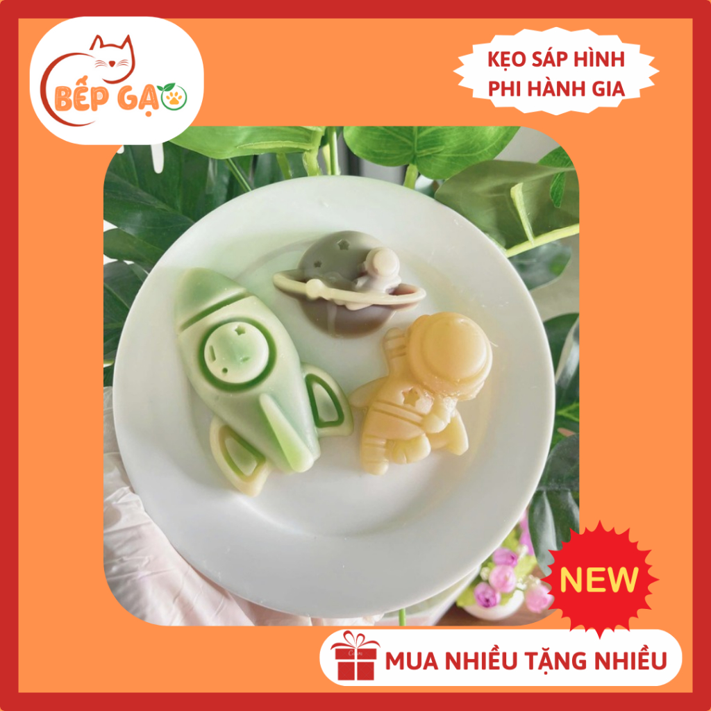 Astronaut-shaped beeswax candy with 3 random mixed flavors, suitable ...