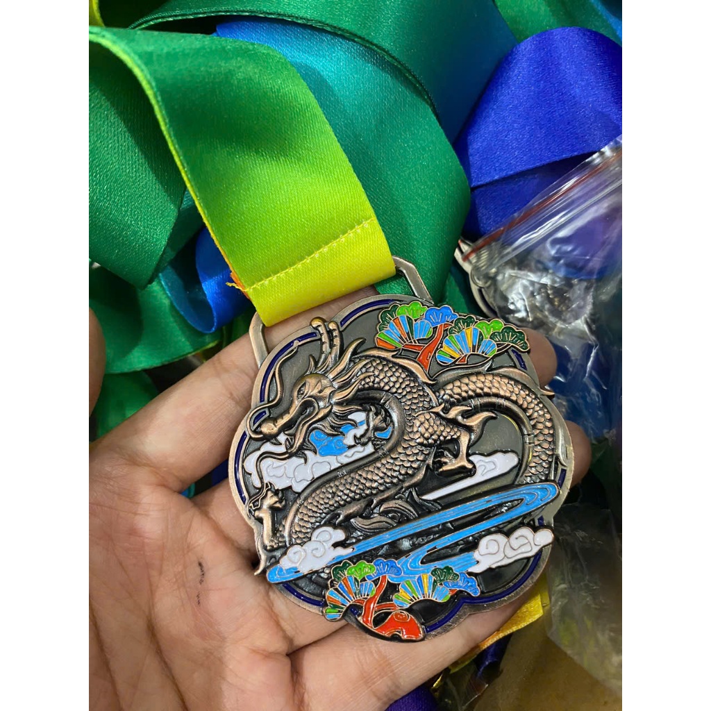 Hot 2024 medals, Dragon medals, beautiful medal rewards, soccer medals ...