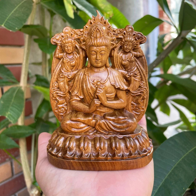 Car parking statue of Tathagata Great Buddha_Age of the Goat made of ...