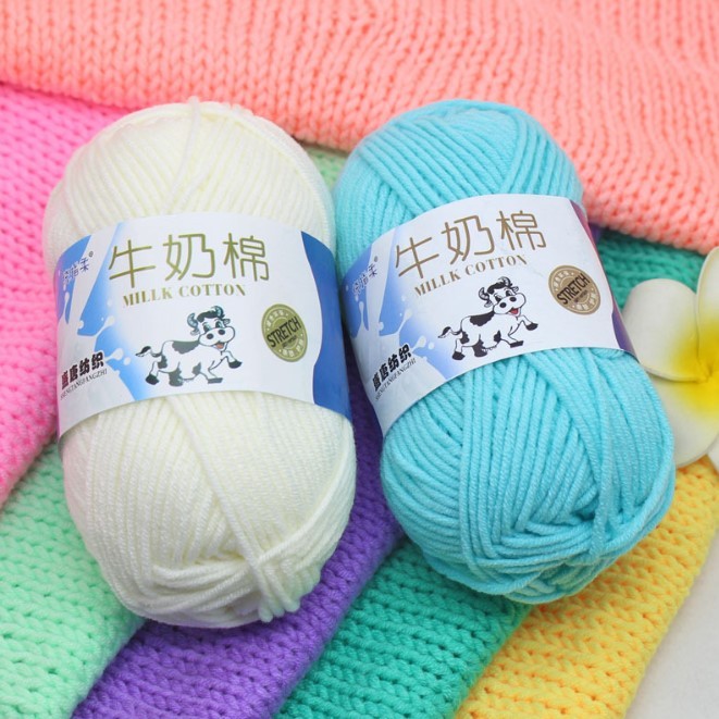 [Table 1] Wool Rolls for Knitting and Crocheting Scarves and Hats - Cow ...