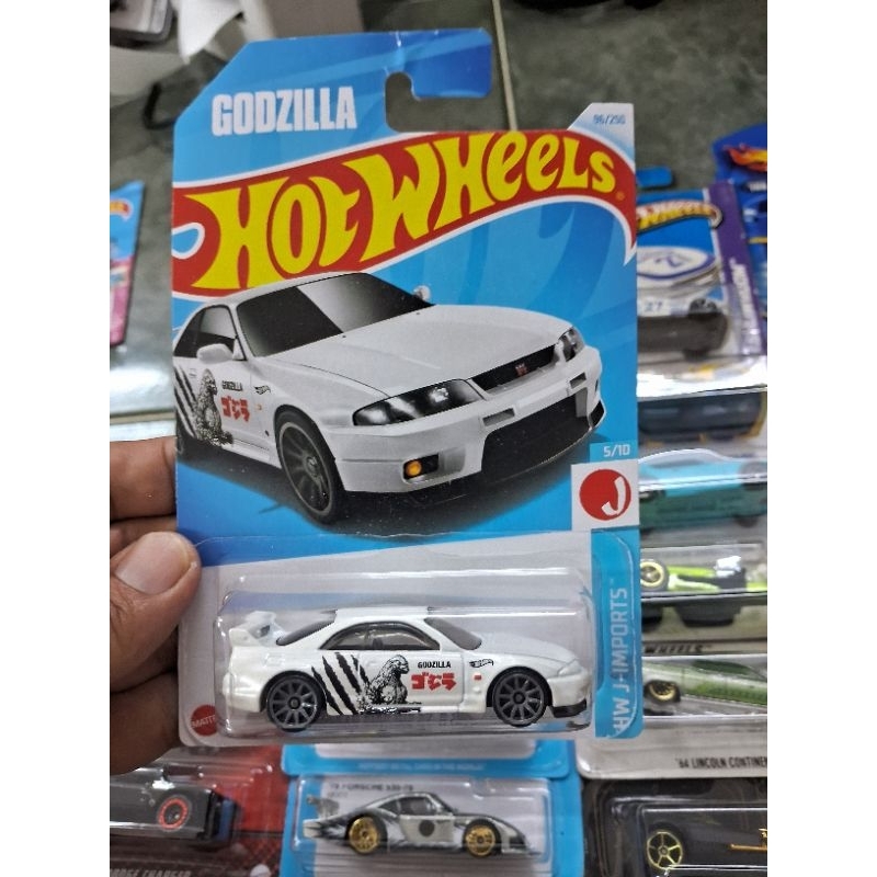 Hot WHEELS NISSAN SKYLINE GTR R33 GODZILLA | Shopee Malaysia