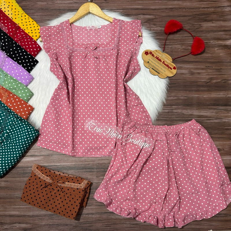 Welded silk thigh-high set with floral pattern and ruffles with 2 ...