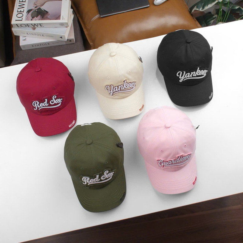 Cap with embroidered logo Yankees tag mac buckle brand logo | Shopee ...