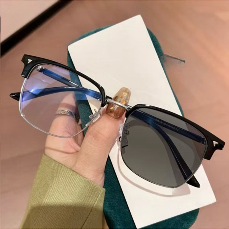 M5-2-in-1 automatic color changing glasses when exposed to sunlight, worn day and night. Happy ...