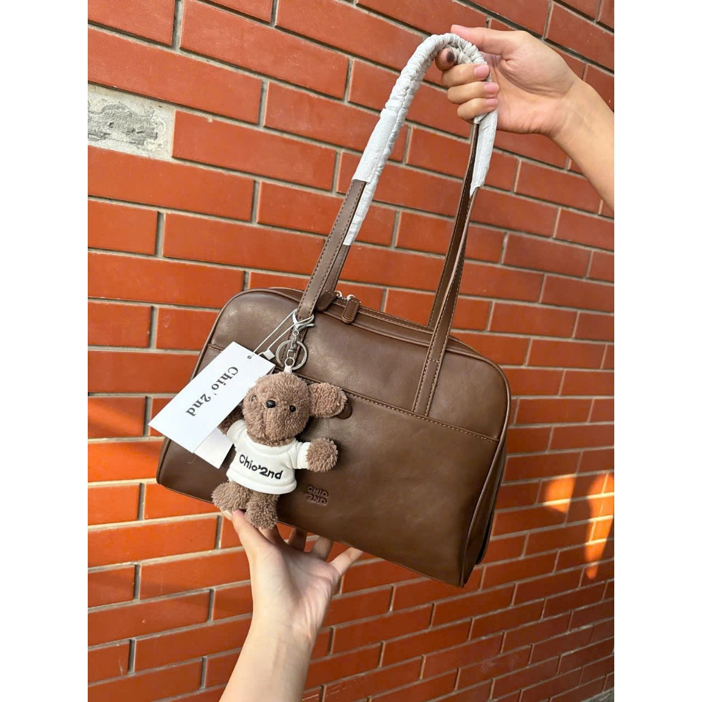 Large size boxy chio armpit shoulder bag with teddy bear keychain 403 ...