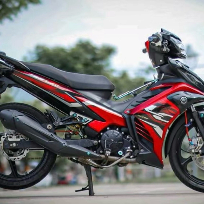 Very Beautiful Removable Stamp Model, Exciter 135 Lc Red and Black - 3 ...