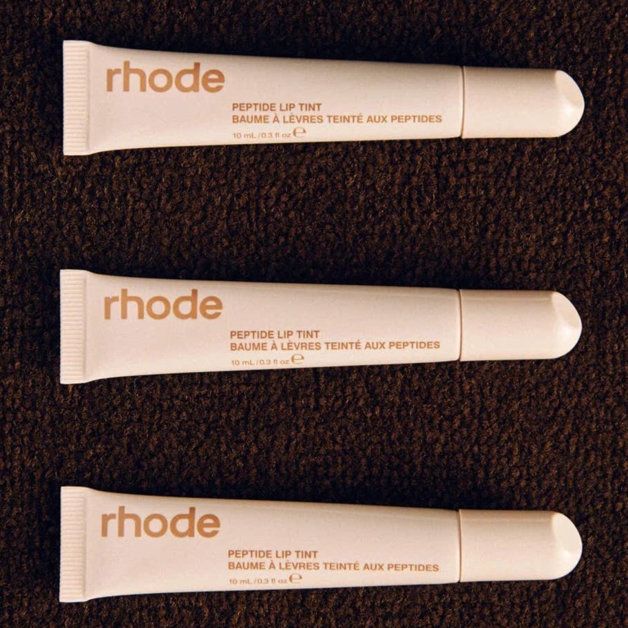 Rhode LIP balm PEPTIDE LIP TINT in cinnamon roll | Shopee Malaysia