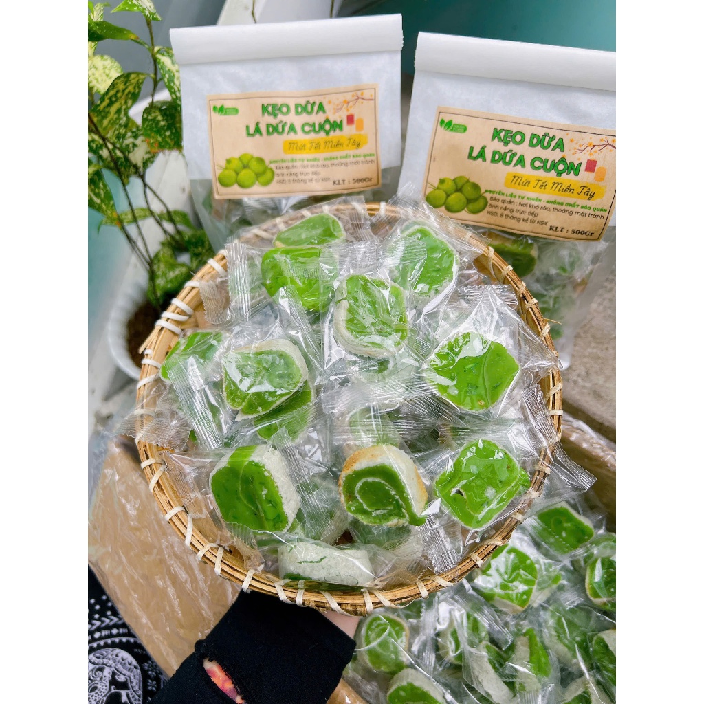 (Price Is at the oven) Pandan coconut candy rolled in delicious, less ...