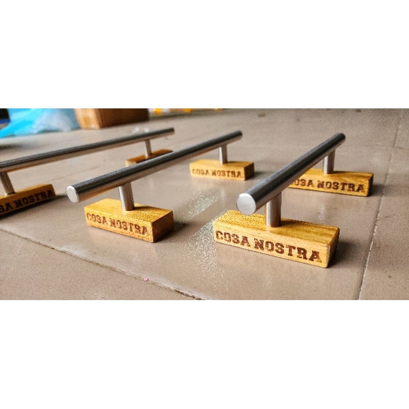 Silver Fingerboard Skateboard Rails (150mm to 500mm). Fingerboard ...