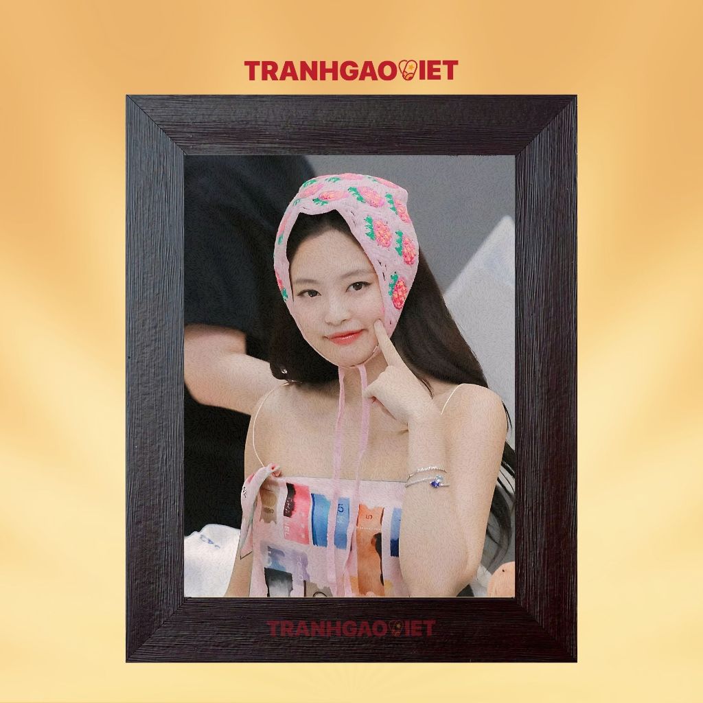 Colored rice painting of singer Jennie - Black Pink | Shopee Malaysia