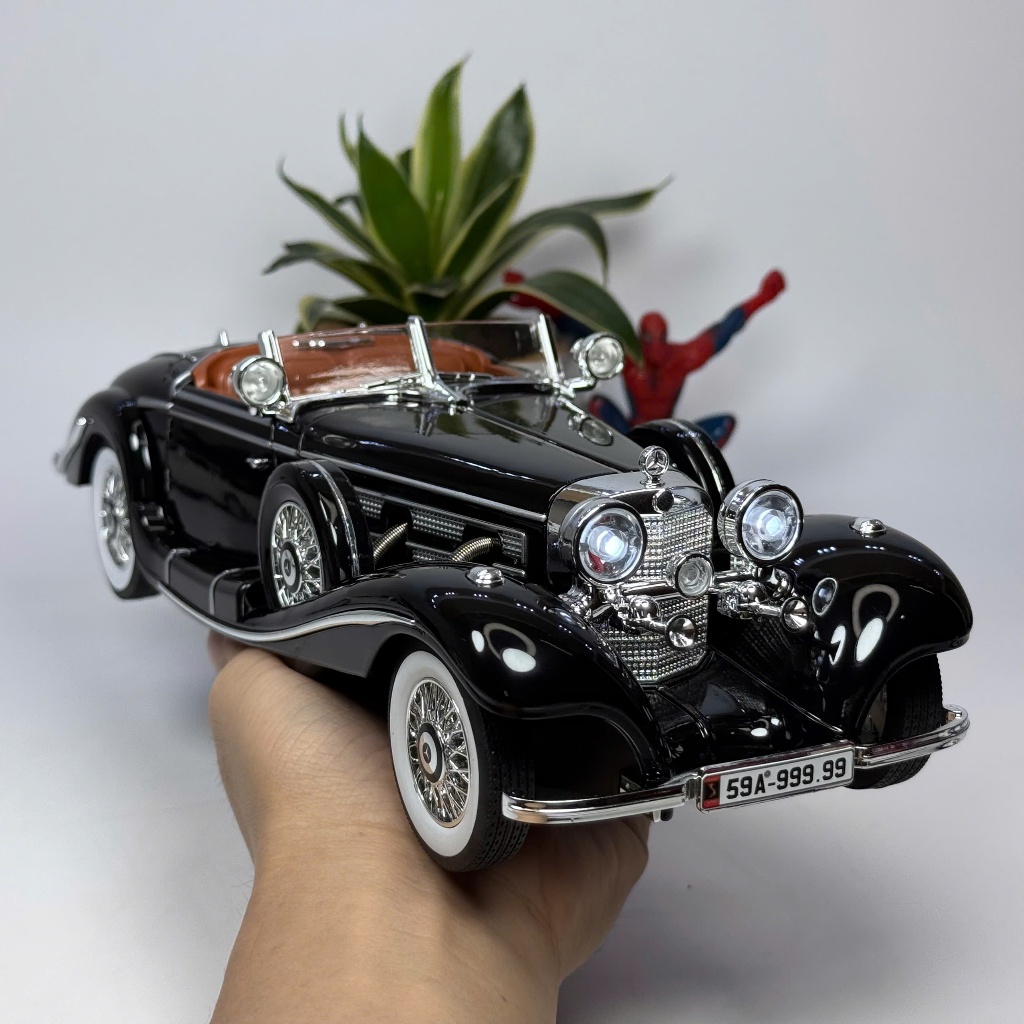 Metal 1:18 scale Mercedes antique car model with steering wheel and ...