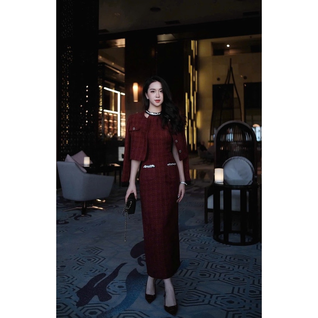 Ren DESIGN brand DESIGN Set by Luxurious red camisole stitching ...