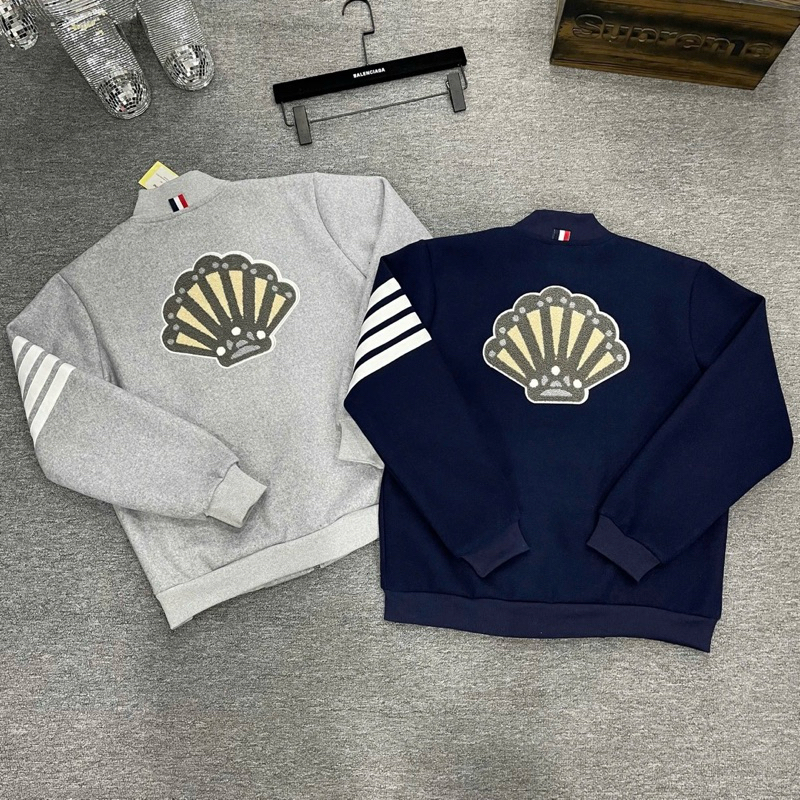 Men's and women's bomber jacket TB felt fabric embroidered with 4 white ...