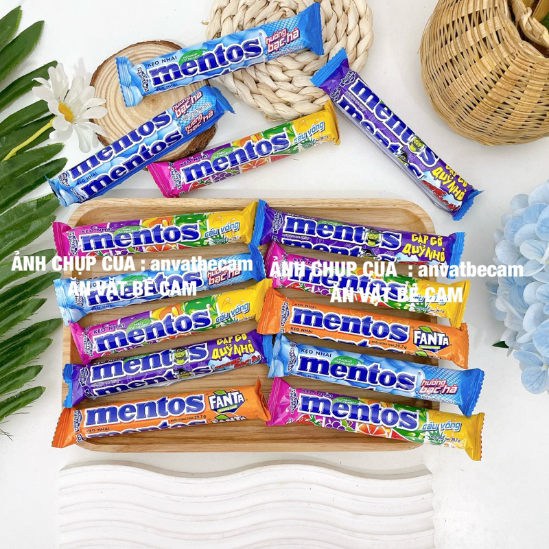 Mentos Chewing Candy with Rainbow Fruit/Mint flavors (Large Bar ...