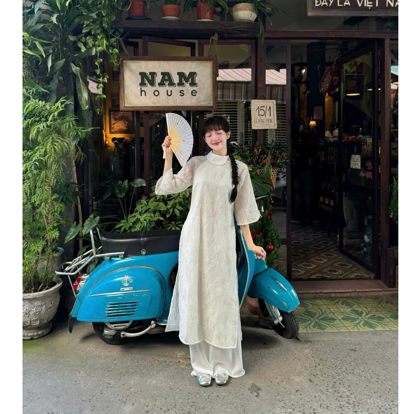 Germe GERME GERME | Design Mong Diep Ao Dai with embroidered lace ...