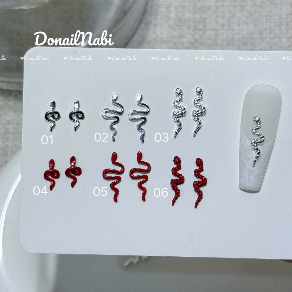 Set of 10 basic snake charms attached to Pieceg, charms CNY snake ...