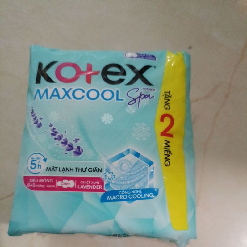Kotex MAXCOOL Sanitary Napkin, pack of 8, get 2 extra pieces as shown | Shopee Malaysia