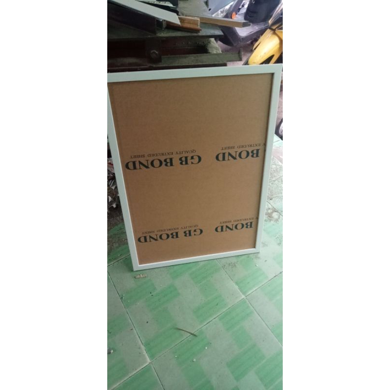 Wall Mounted Picture Frame 51x51cm - Wall Picture Frame - Light, safe ...