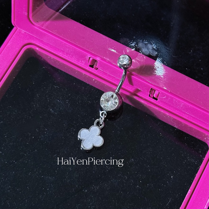 White 4-Leaf Clover Navel Piercing (Real Photo) | Shopee Malaysia