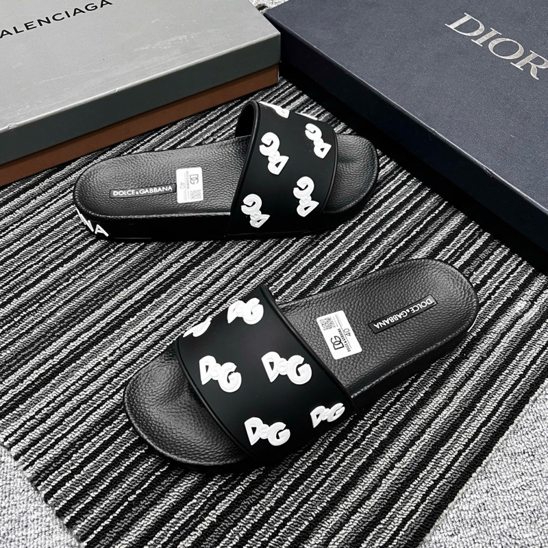 Don Che men's slippers with rubber straps embossed with monogram logo ...