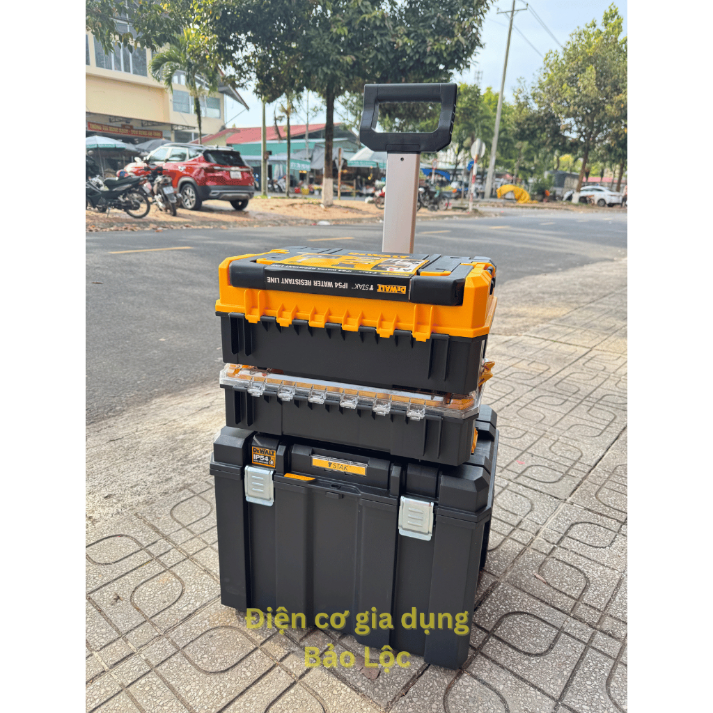 Dewalt DWST83411-1 tool box Combo with trailer (Separate set) | Shopee ...
