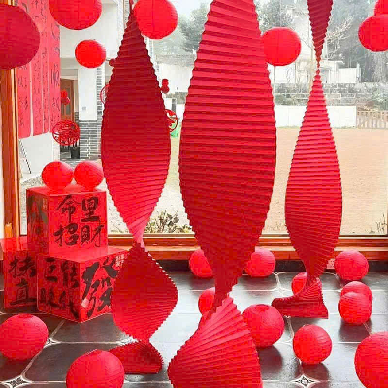 Pre-folded red paper strip 30cm x 3-4m for decoration CNY, events ...