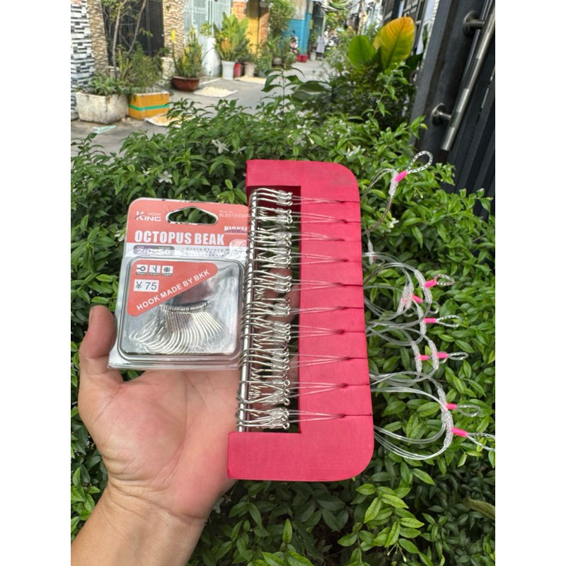 Combo 10-15 -20 bunch of grapes 6 fishing hooks white BKK blade No. 2 ...