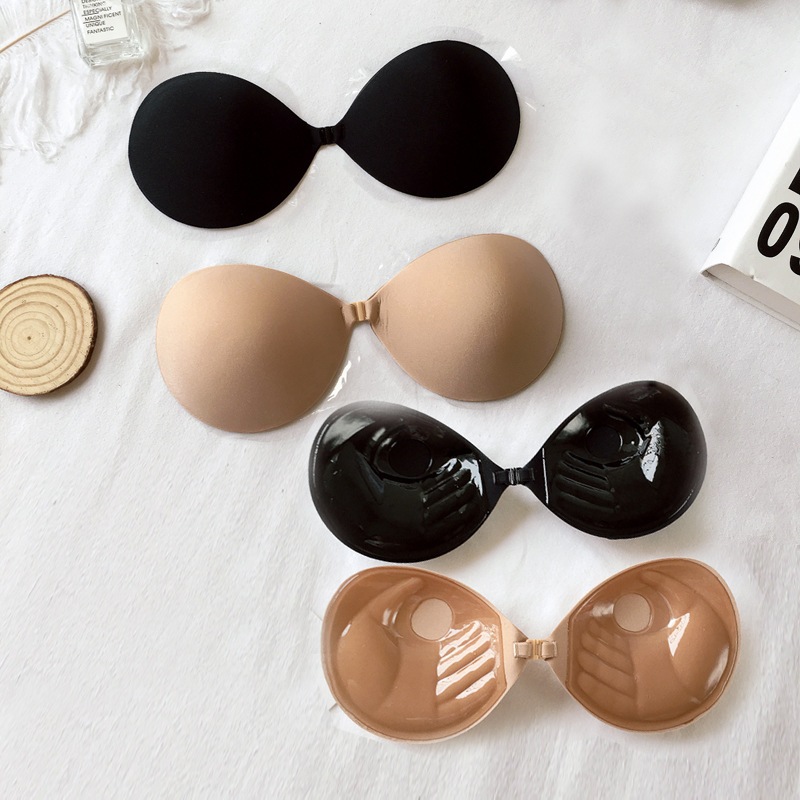 Front-mounted clamshell bra creates beautiful cleavage - Smooth, firmly ...