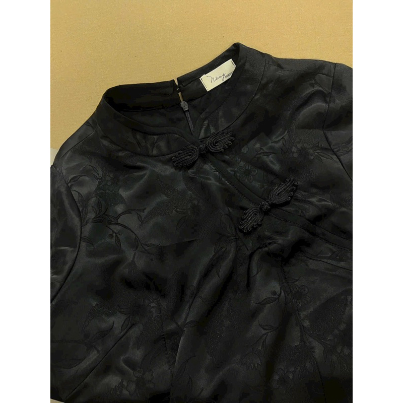 Embossed Silk Fabric (special line with beautiful embossed patterns ...