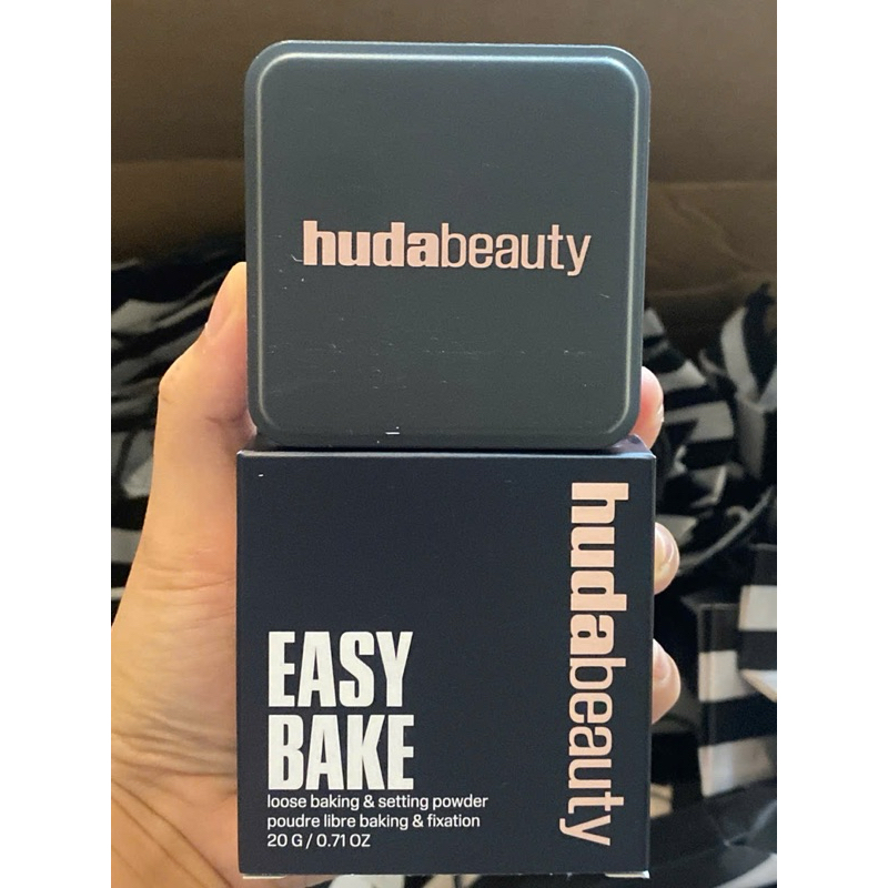 Huda Beauty Easy Bake Loose Baking Powder & Setting Powder Cherry ...