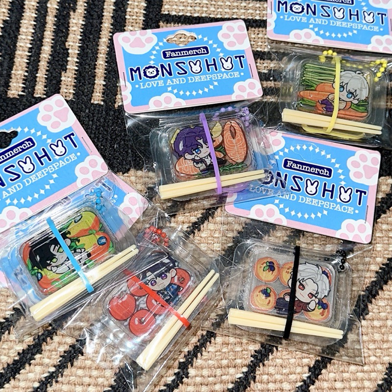 Love and Deepspace lunch box keychain (5 models) | Shopee Malaysia