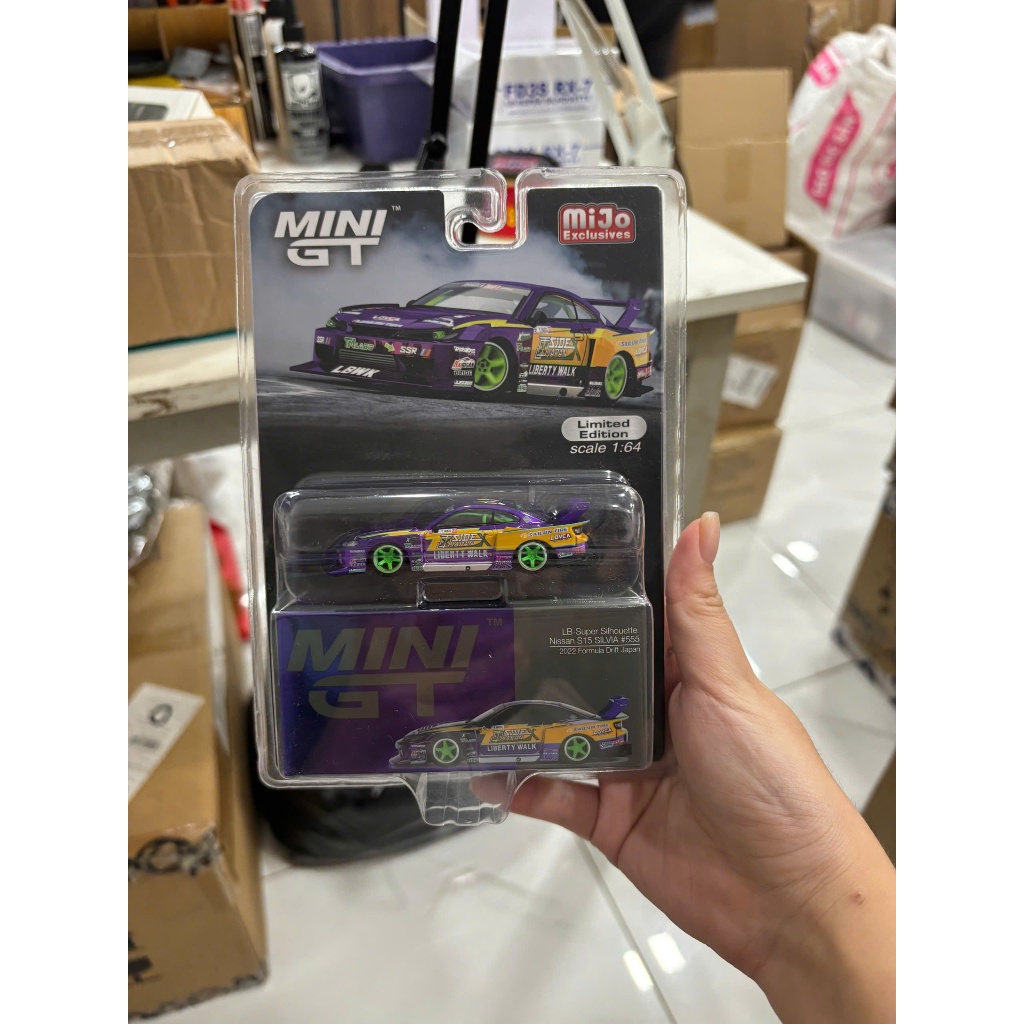 Nissan S15 Silvia LB-Super Silhouette 555 2022 1:64 MiniGT Model Car ...
