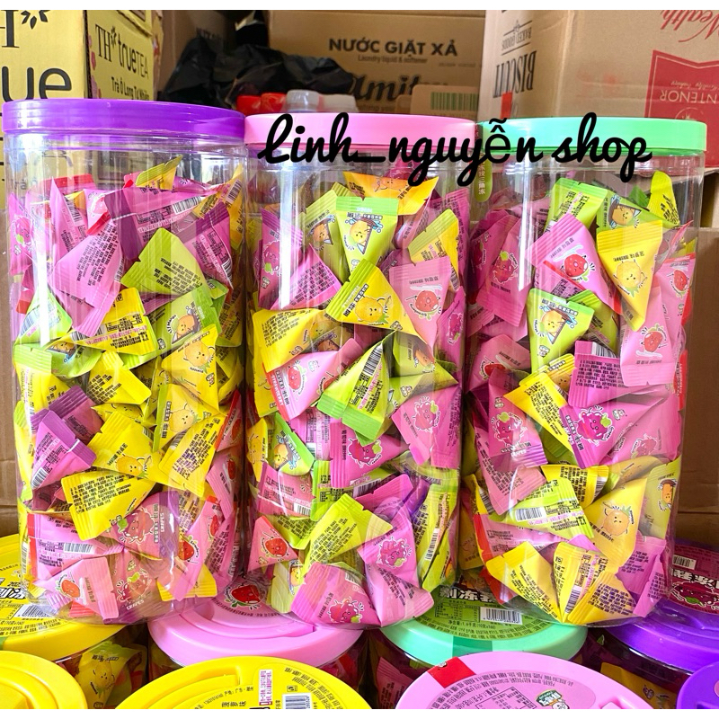 Triangular Fruit Jelly Box 1.6Kg (design varies with each batch ...