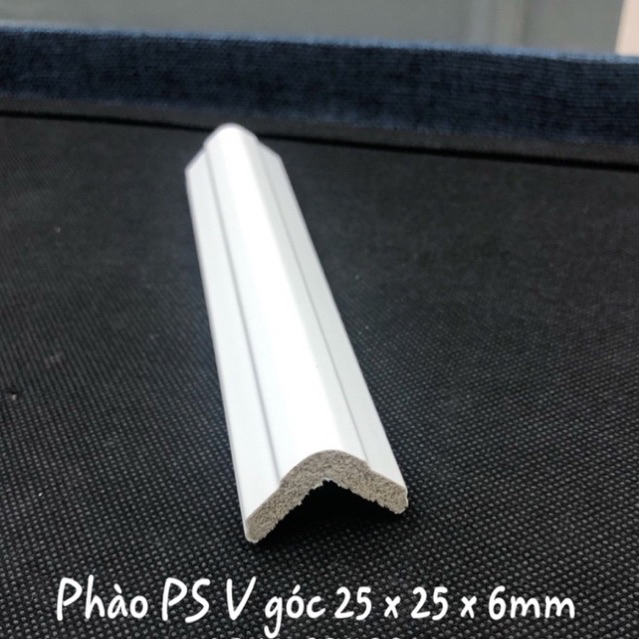 White composite plastic V-shaped molding, 3cm version, completes the ...