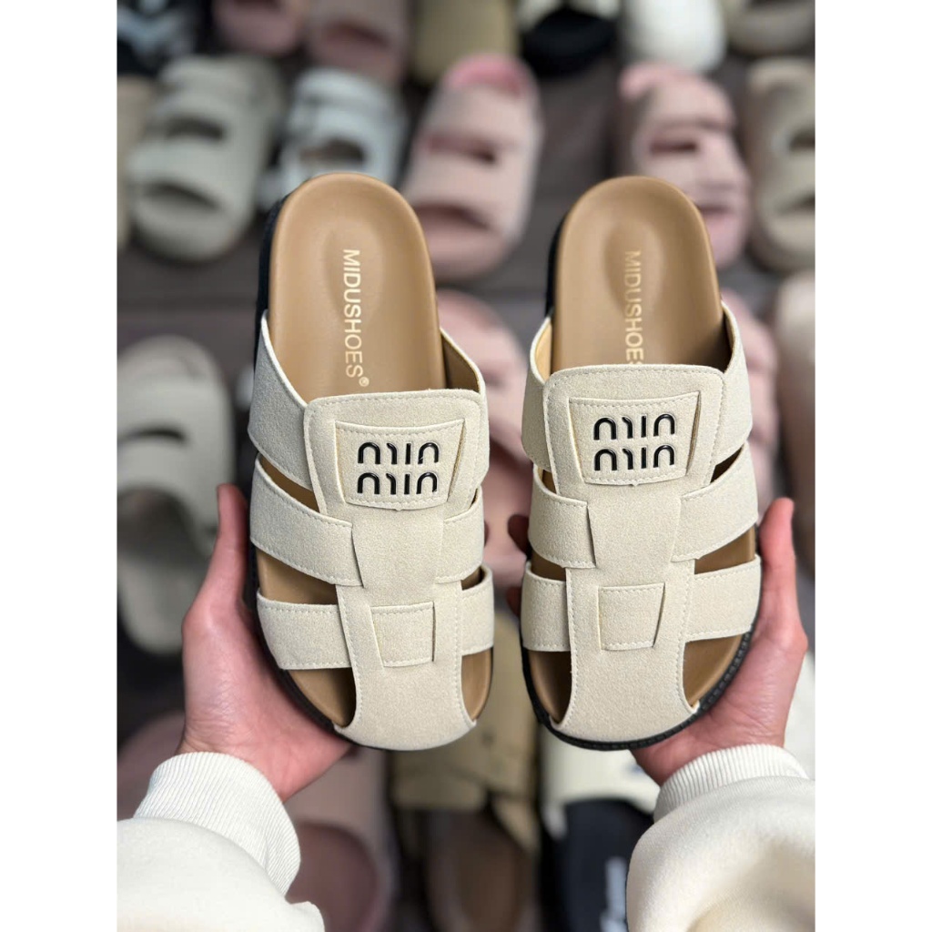 [TYPE 1 - SMOOTH SOLE] Youthful and comfortable MIN suede women's ...