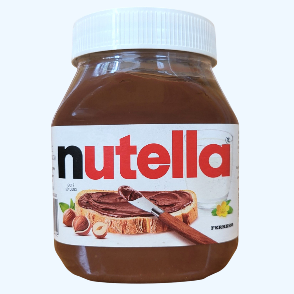 Nutella -- LARGE PLASTIC BOX 680g -- Cocoa Hazelnut Spread with ...