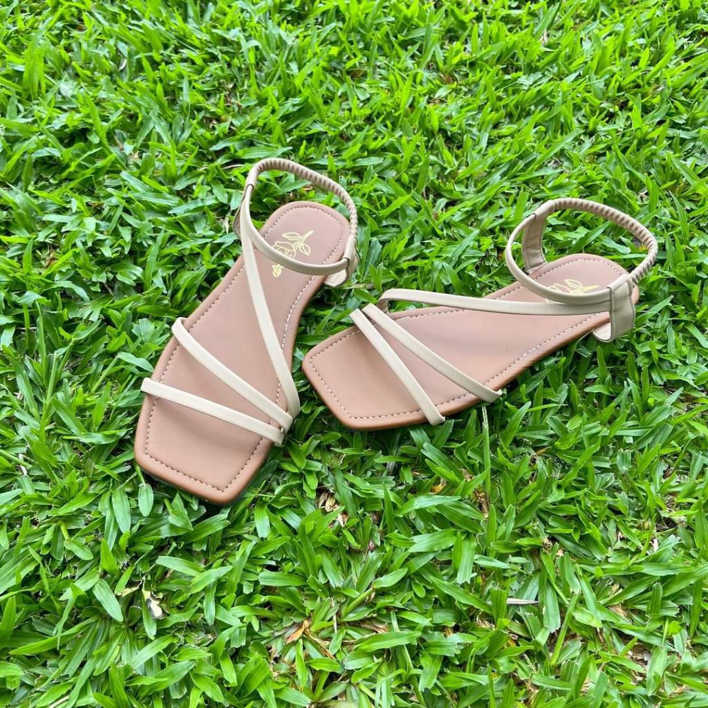 women's slippers _ women's sandals with 3 cross straps, square toe flat ...