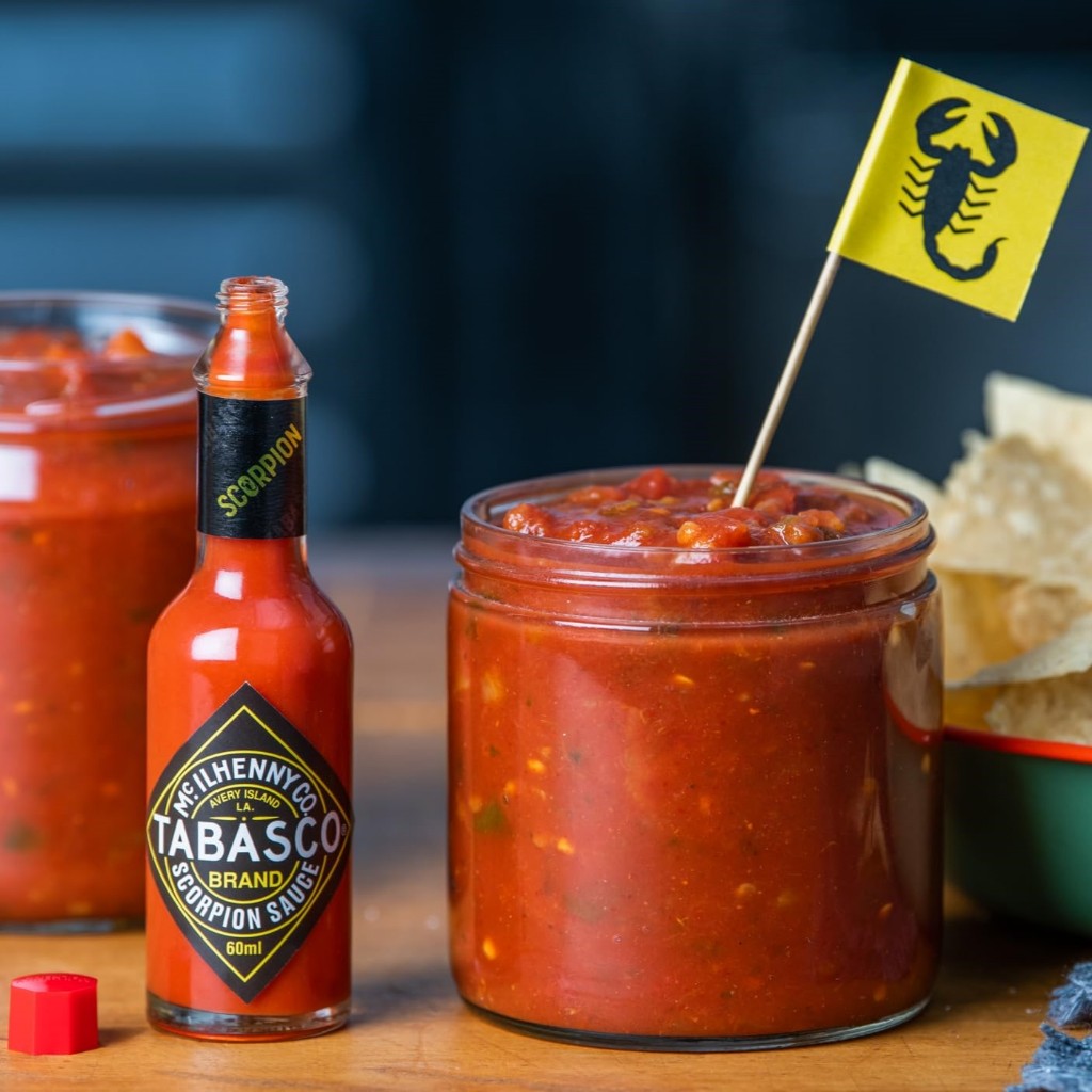 SCORPION box 60ml bottle - SUPER SPICY Scorpion CHILLI Sauce / AMERICAN ...