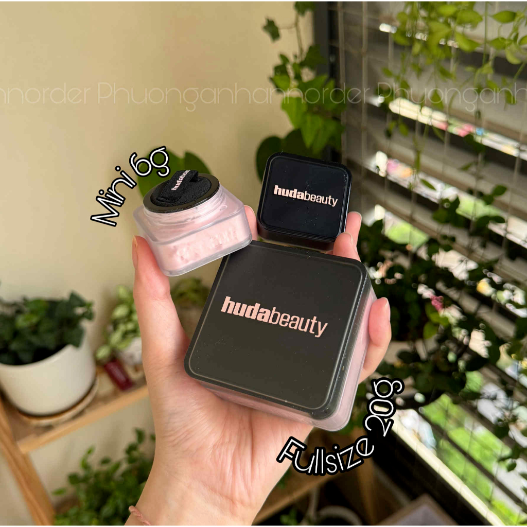 Huda beauty Easy Bake Loose Baking Powder & Setting Powder Loose Powder ...