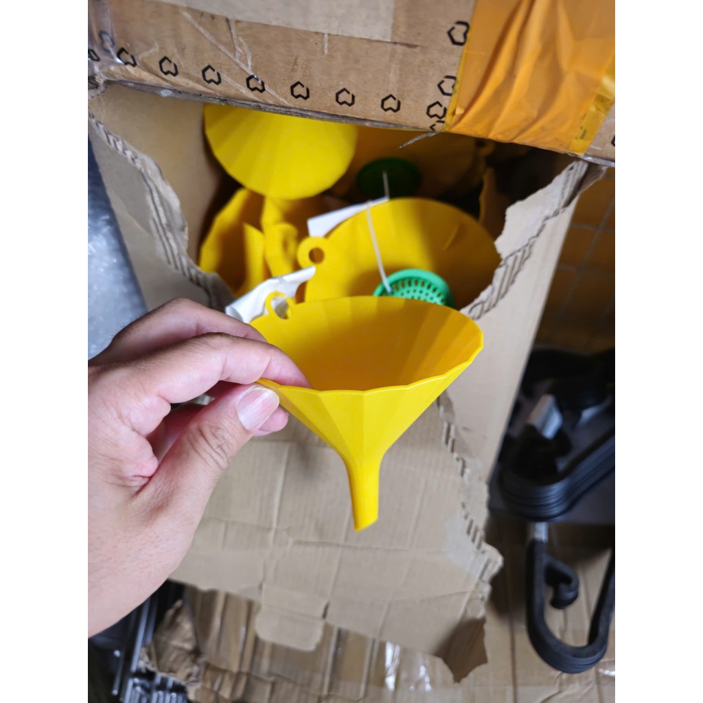 IKEA UPPFYLLD FUNNEL, Orange Squeezer – SMALL AND AVAILABLE | Shopee ...