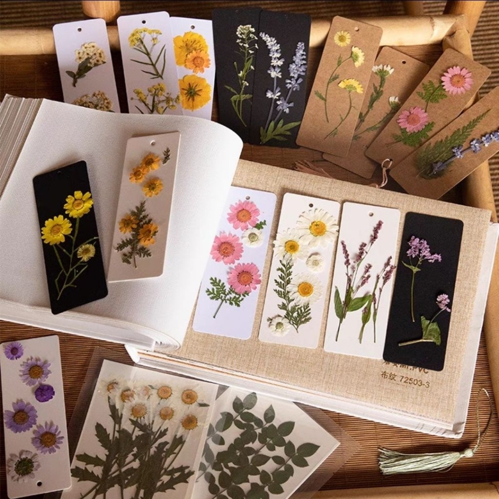 Experience kit for making handmade dried pressed flower bookmarks (with ...