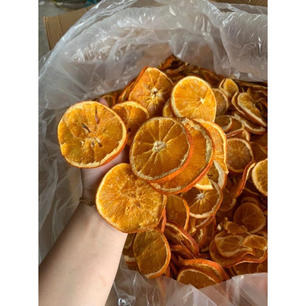 Freeze-dried orange slices - Bach Gia supplements vitamin C to help ...