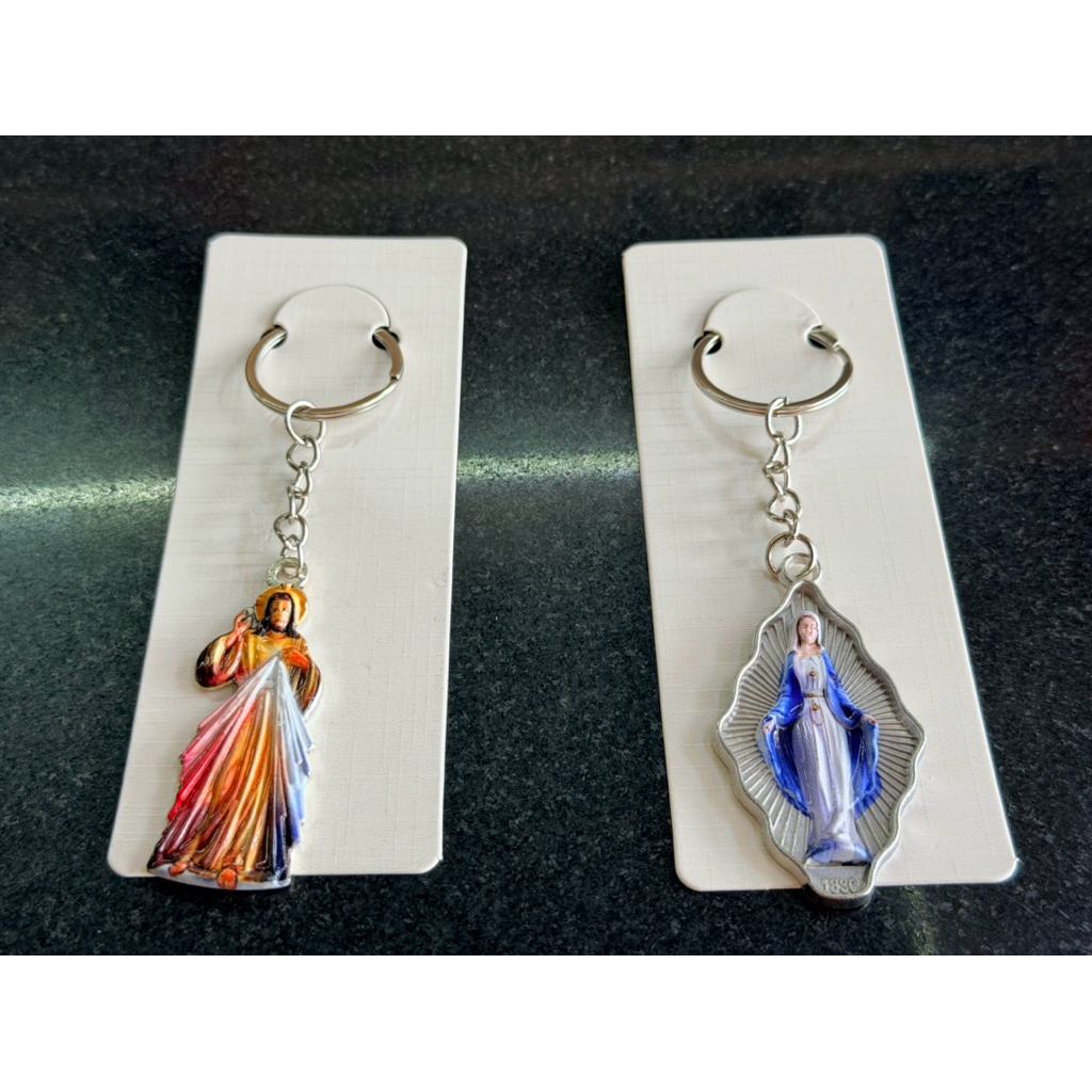 Catholic keychain with the image of Mother of Grace and God of Mercy ...